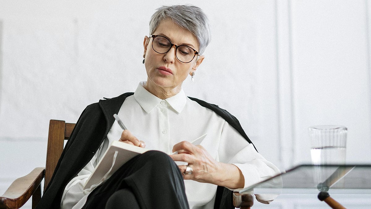 Positive Psychology Experts Don’t Follow Their Own Advice