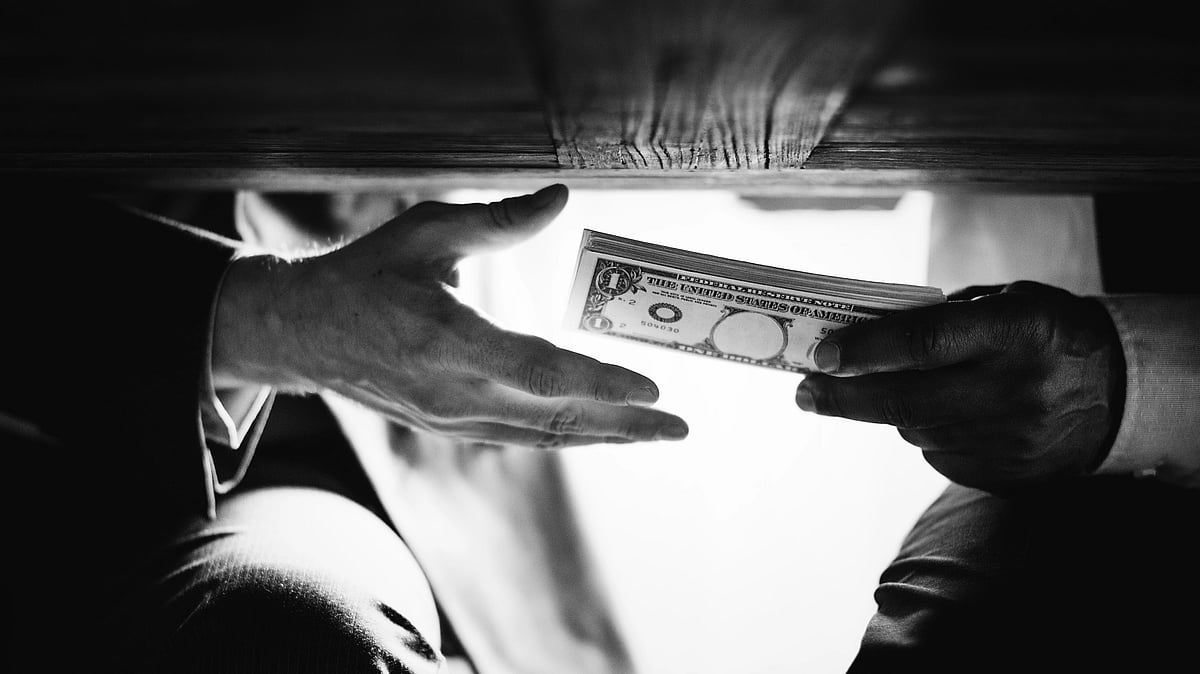 Odisha Medical Officer Caught Taking Rs 49,000 Bribe