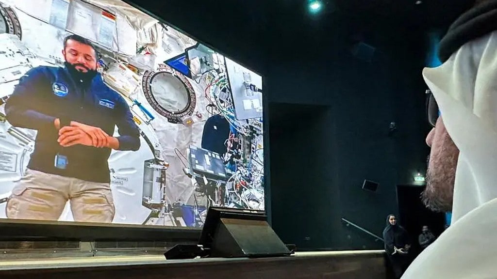 Emirates launches 'out of this world' interview with astronaut live ...