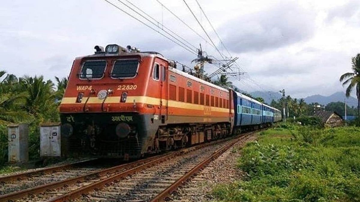 Railway minister reviews advanced version of Kavach, directs ...