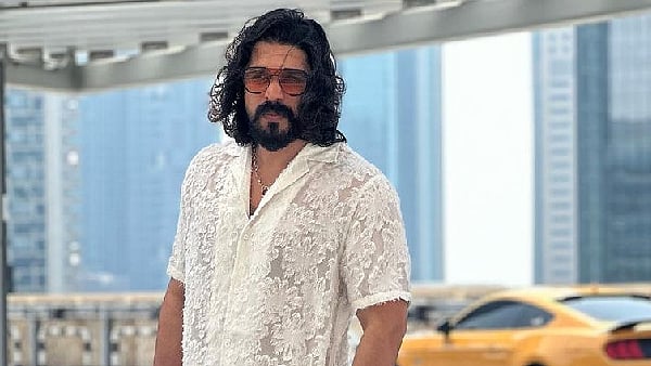 Reality show star Shiyas Kareem held at Chennai airport in connection ...