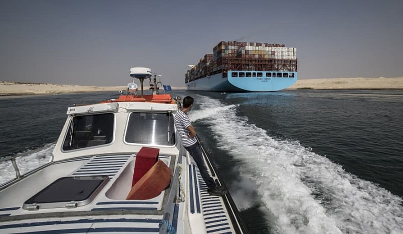 US Navy helicopters repel Houthi attack on cargo ship in Red Sea ...