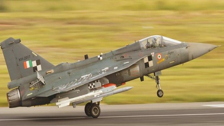 Tejas Combat Jet Integrates Indigenous Digital Flight Control Computer ...