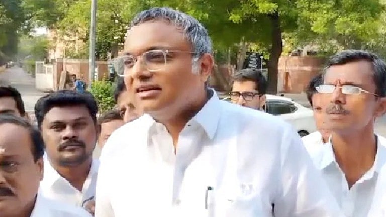 Delhi court summons Karti Chidambaram and others in Chinese visa 'scam ...