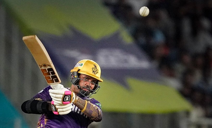KKR enter their 4th IPL final with thumping win over SRH