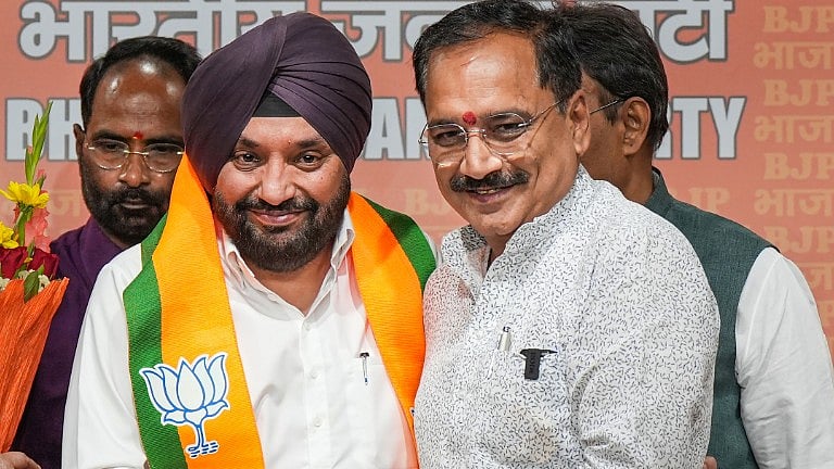 Lovely an 'opportunist', says DPCC interim chief Devender Yadav