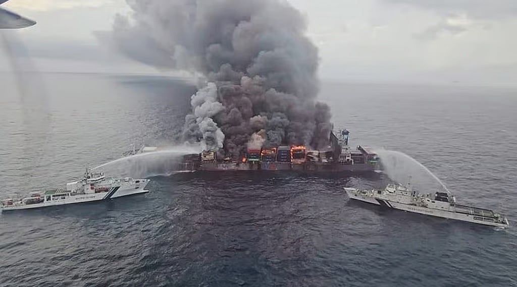 Fire still rages inside container ship off Kerala