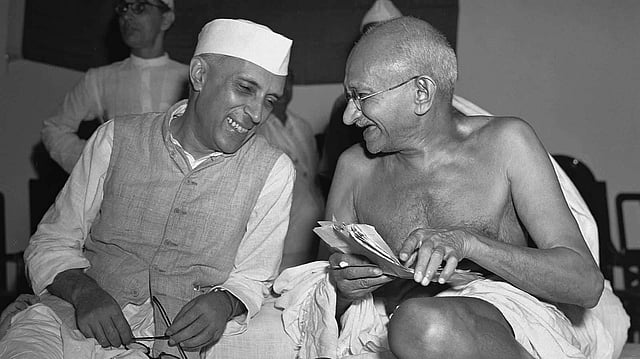 ജവഹർലാൽ നെഹ്റുവിന്‍റെ ലഘു ജീവചരിത്രം | Biography of Jawaharlal Nehru in ...