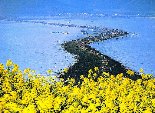 ദക്ഷിണ കൊറിയയുടെ ടൂറിസം: 'മോശയുടെ അത്ഭുതം' South Korea's tourism: 'The ...