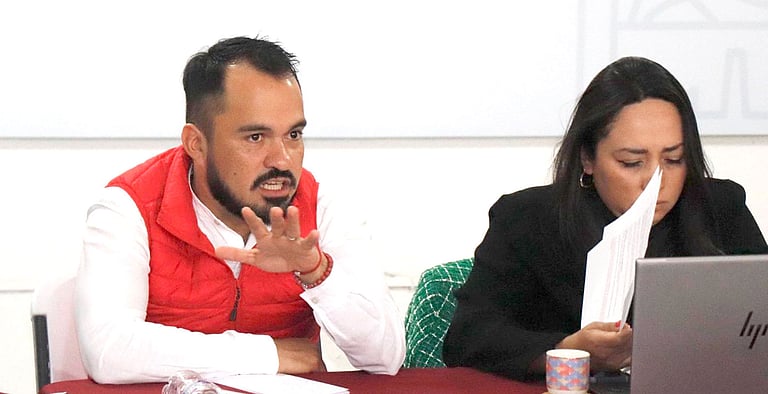 Reforma en camino: Hugo Rangel lidera acuerdos para mejorar el ...