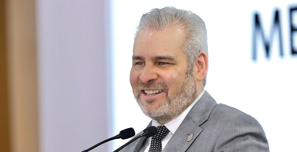 Separado Bedolla de su esposa Grisel; está dedicado 100% al trabajo