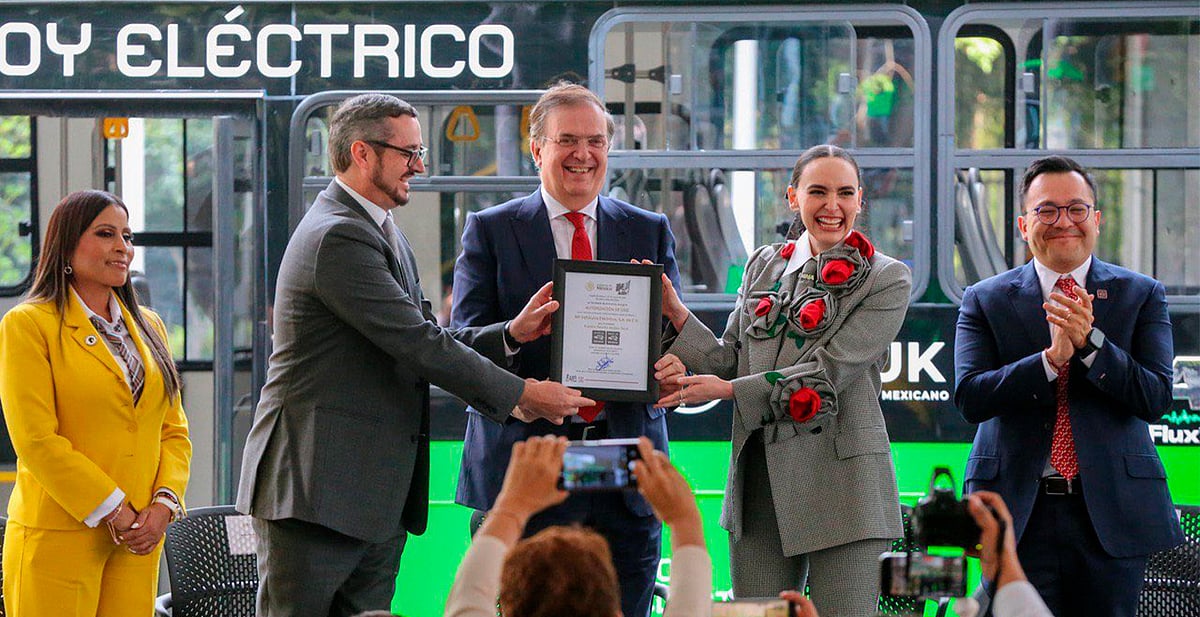 Presentan a "Taruk", el primer autobús eléctrico 100% mexicano
