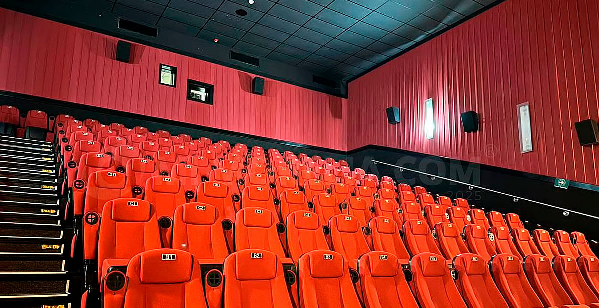 Cinelia Cine Vip Y Cafetería En Altozano Morelia