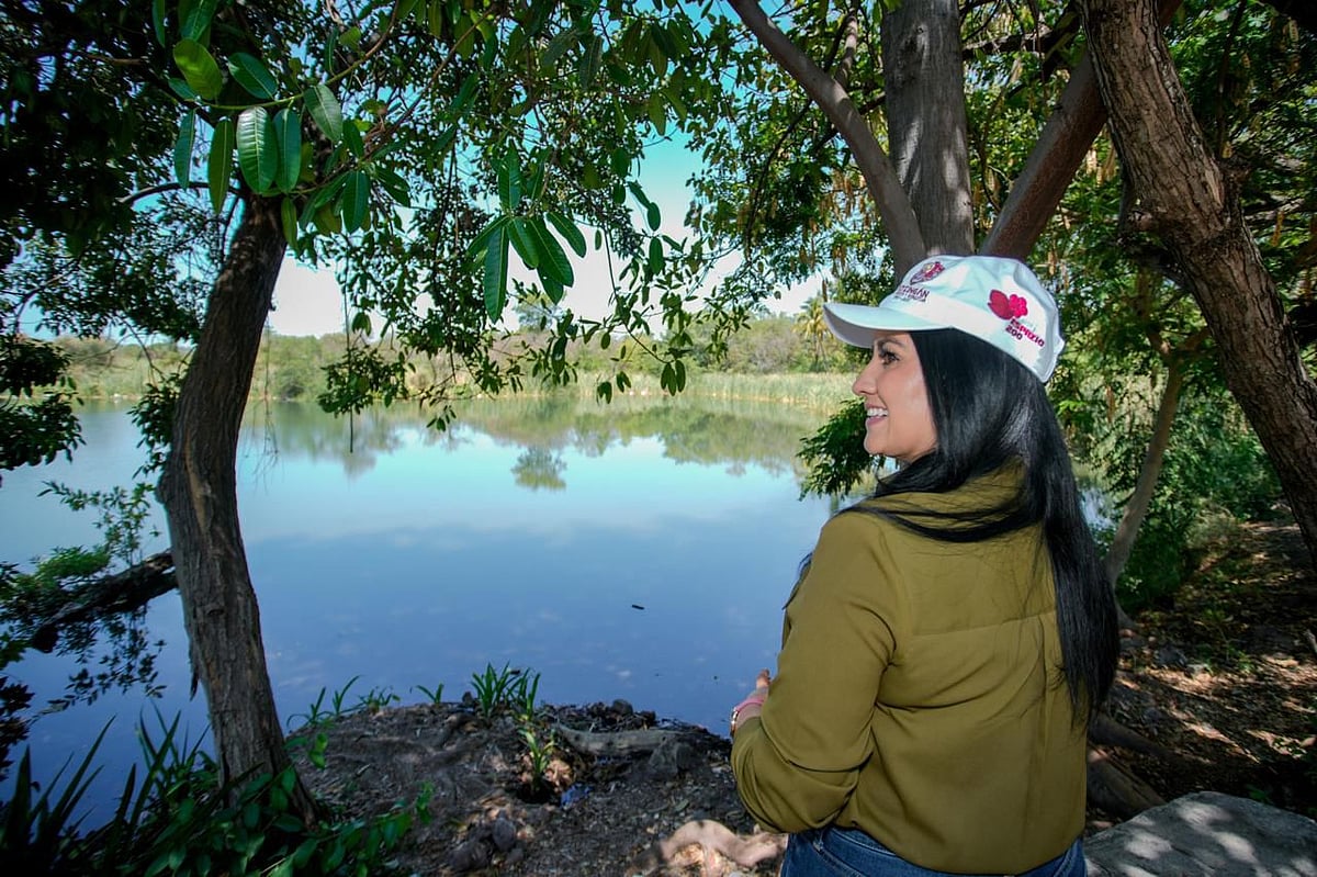 Impulsa Gladyz Butanda construcción de parques ecológicos en Michoacán
