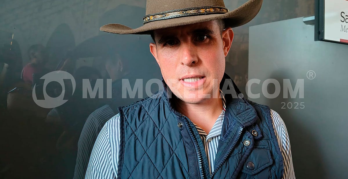 Carlos Tafolla exige a Morena frenar ataques al Movimiento del Sombrero