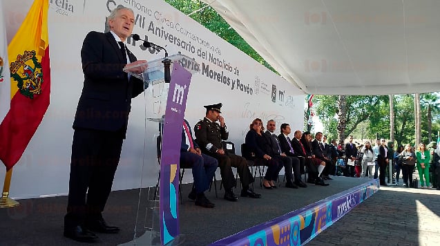 Santiago Creel encabeza ceremonia cívica en honor a José María Morelos