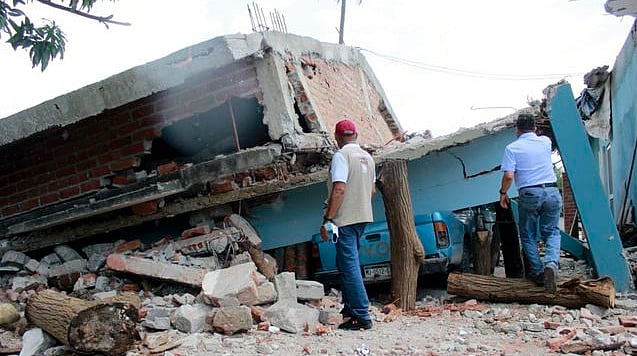 Conavi reconstruirá viviendas con daño total tras sismo en Michoacán ...