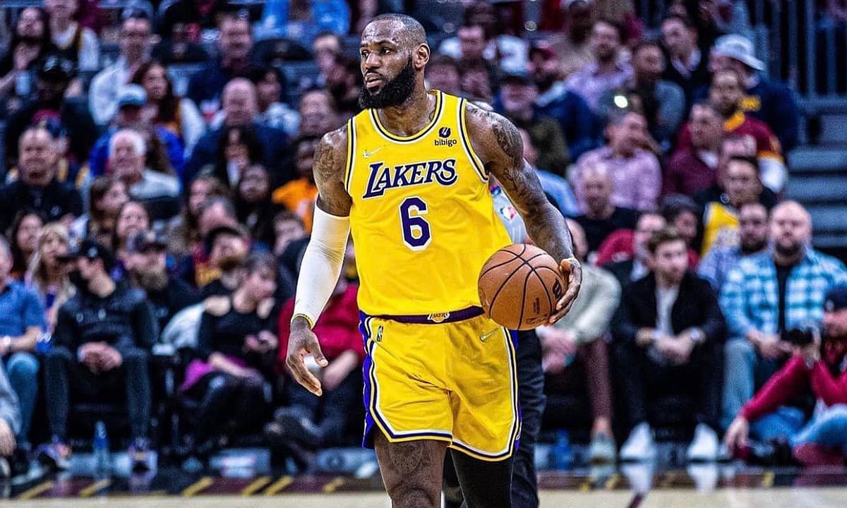 LeBron James se convierte en el máximo anotador de la historia de la NBA