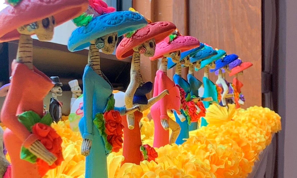 Feria Artesanal y Cultural de Las Catrinas de Capula en Michoacán