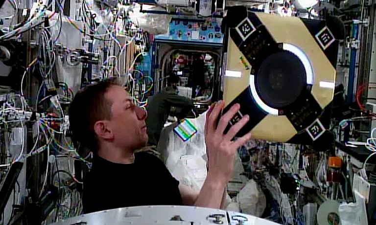 Robot Honey Astrobee returns to space: the NASA space station is excited