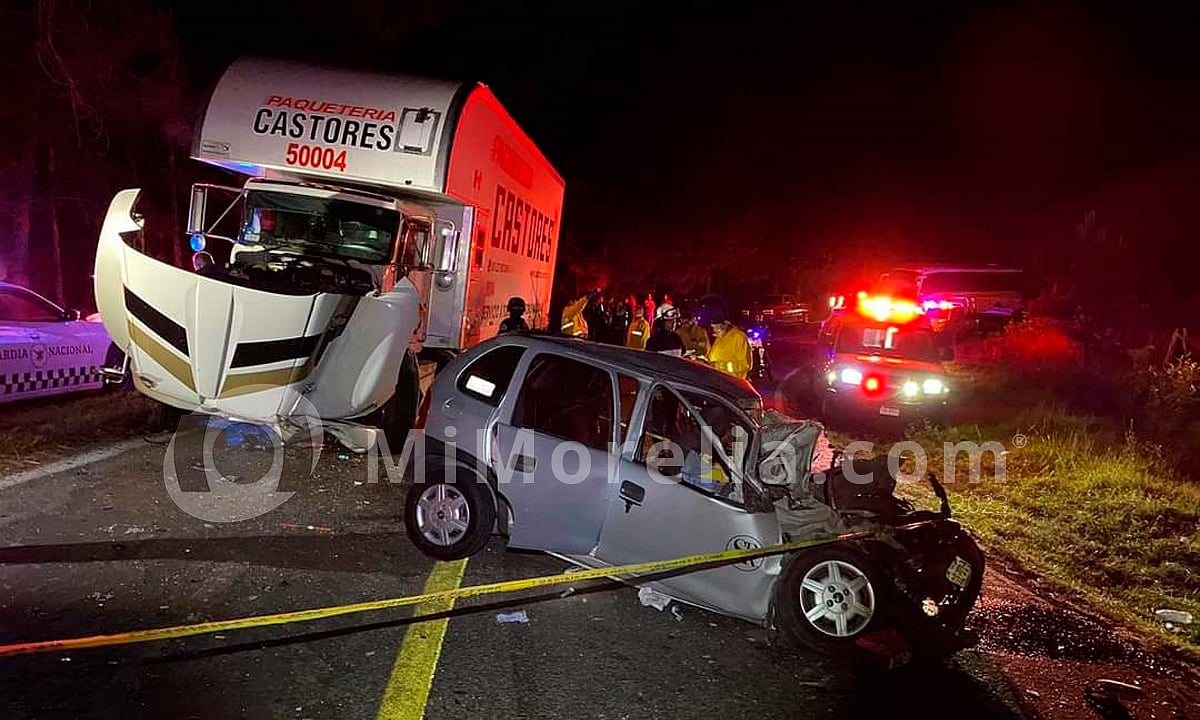 Choque múltiple en la Quiroga - Zacapu deja tres muertos y dos heridos ...