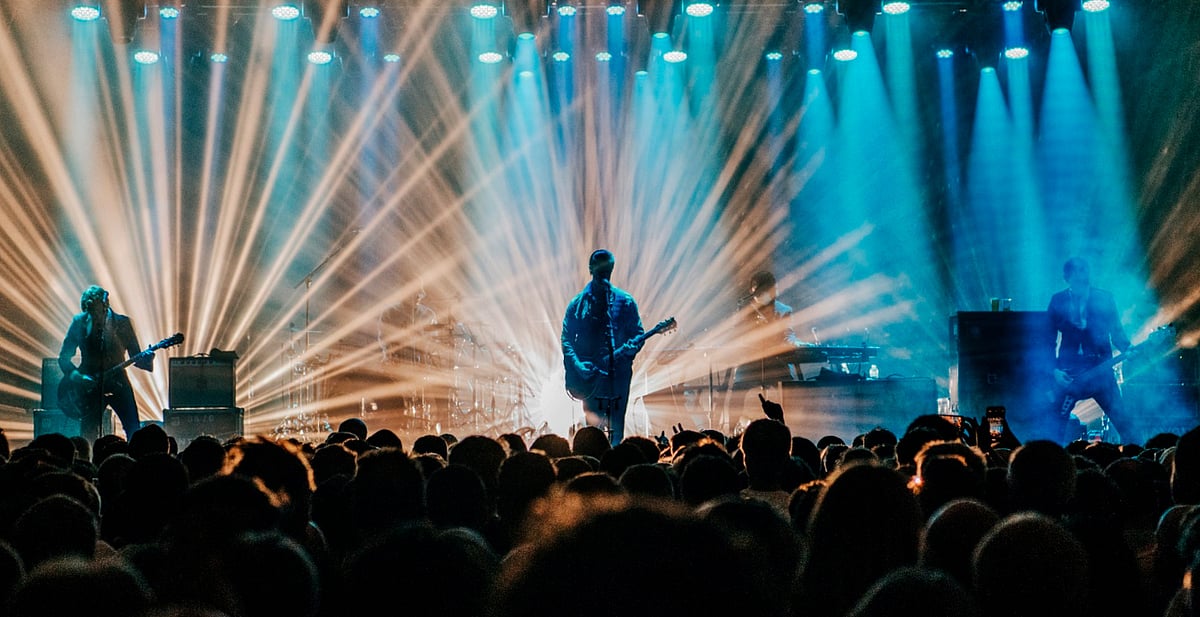 Interpol dará concierto gratis en el zócalo de la CDMX