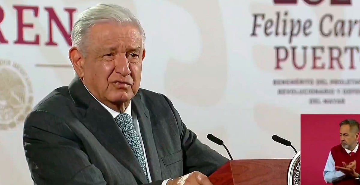 Persona que aventó botella a AMLO está en "la red de traficantes de ...