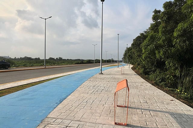 Supervisa Bedolla acceso al bulevar Costero en Lázaro Cárdenas