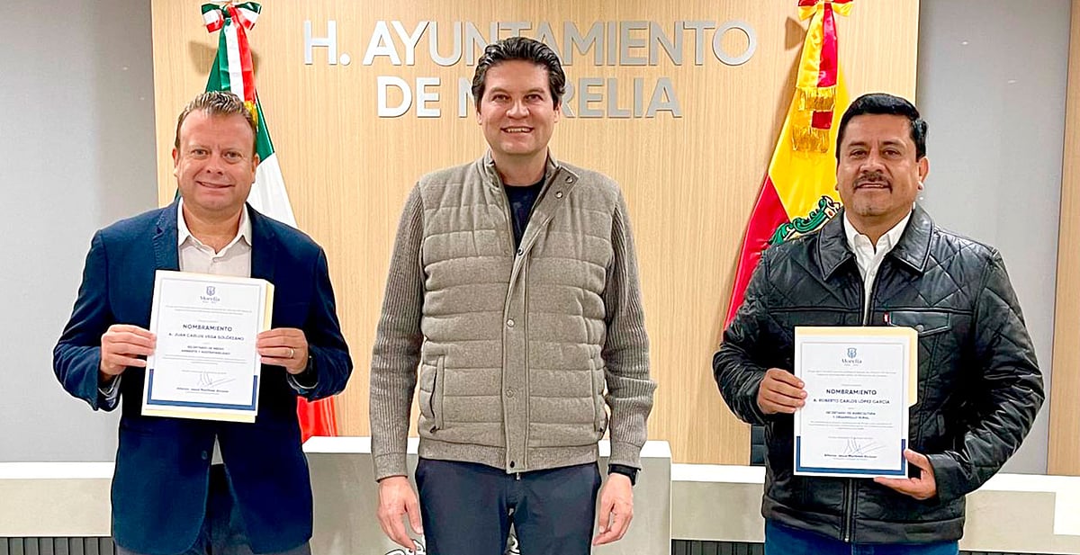 Designa Alfonso Martínez a nuevos funcionarios municipales