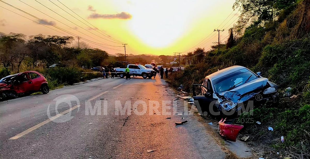 Un muerto y 3 heridos deja brutal choque en carretera Lázaro Cárdenas ...
