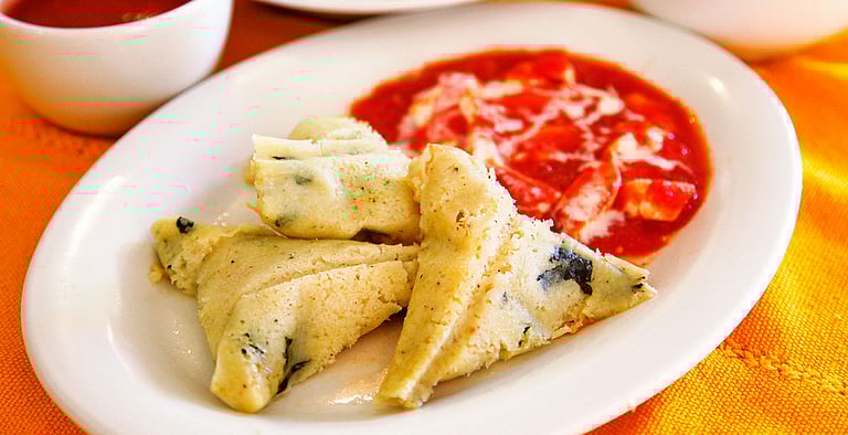 Cómo preparar corundas tradicionales de Michoacán