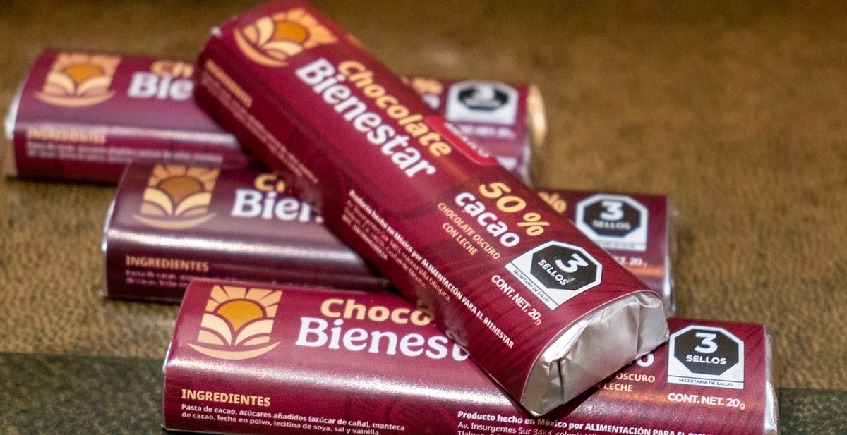 Presenta Sheinbaum el Chocolate del Bienestar; barra de $14 llega a ...
