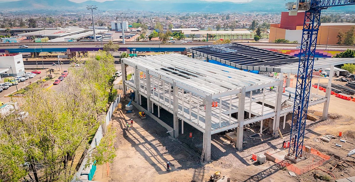 Avanza 60 % construcción del teleférico en Morelia
