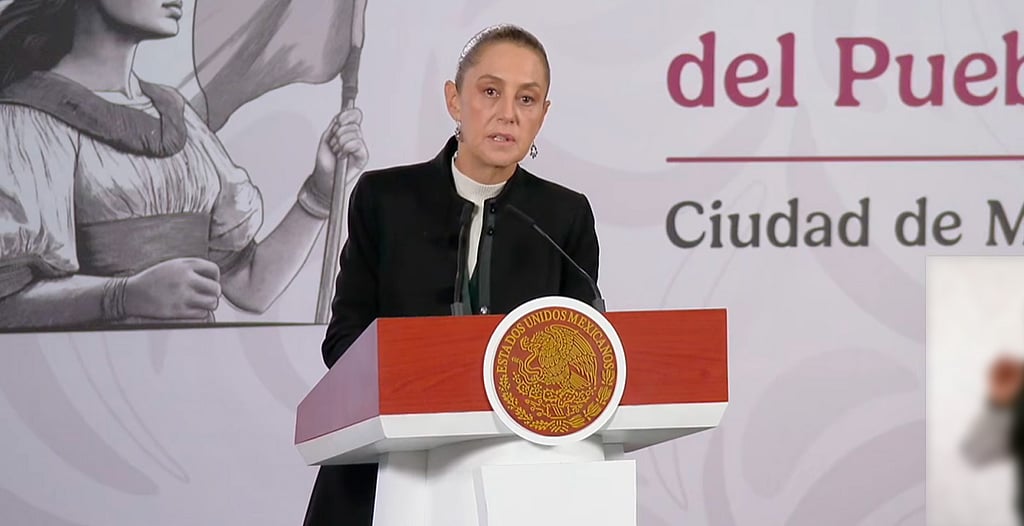Sheinbaum lamenta muerte de marinos tras desplome de aeronave en Texas