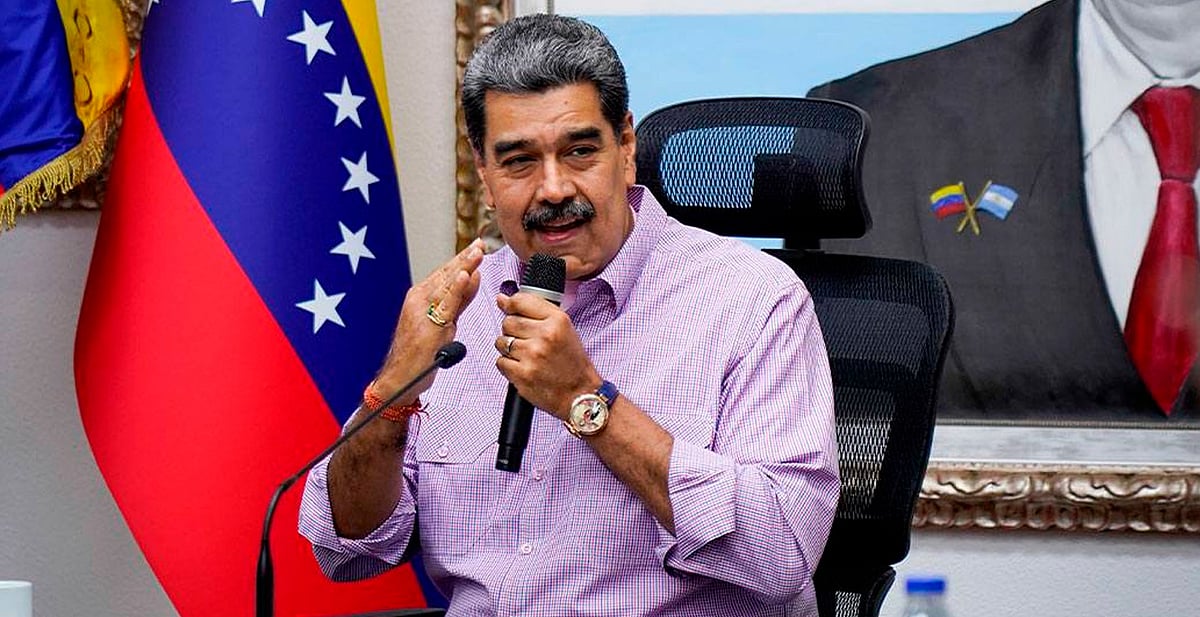 Maduro, acusado de entregar pasaportes diplomáticos durante período de ...