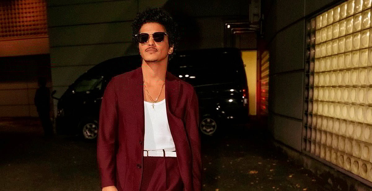 Bruno Mars regresa con ‘The Romantic’, su nuevo álbum tras casi 10 años