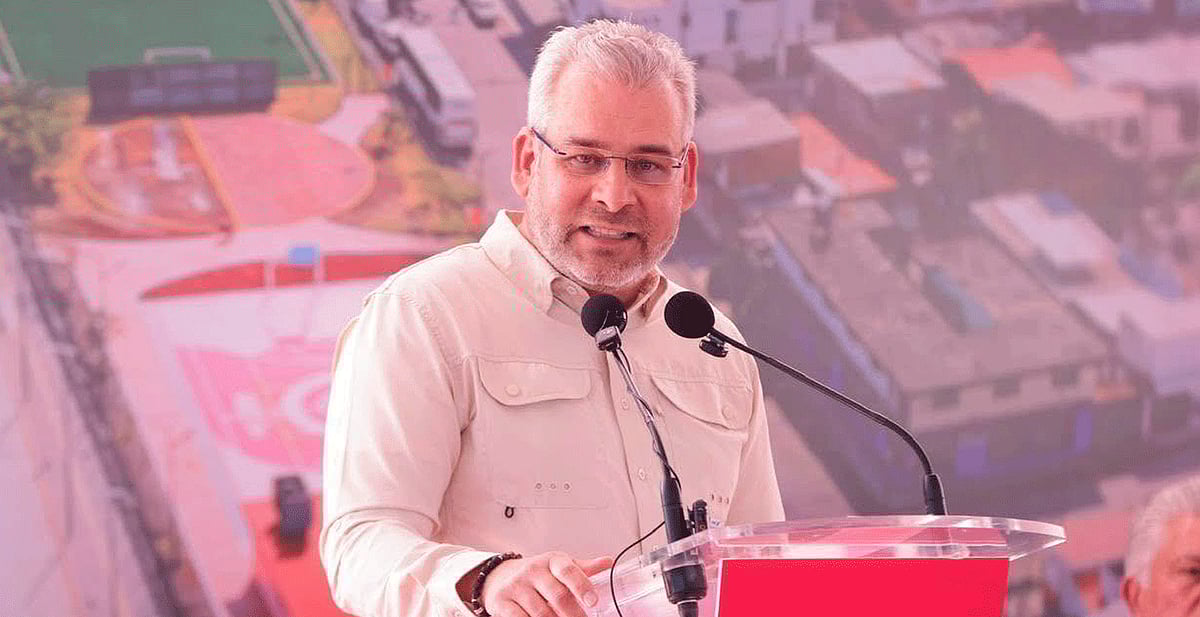 Anuncian autopista Uruapan-Zamora y beca universal para universitarios ...