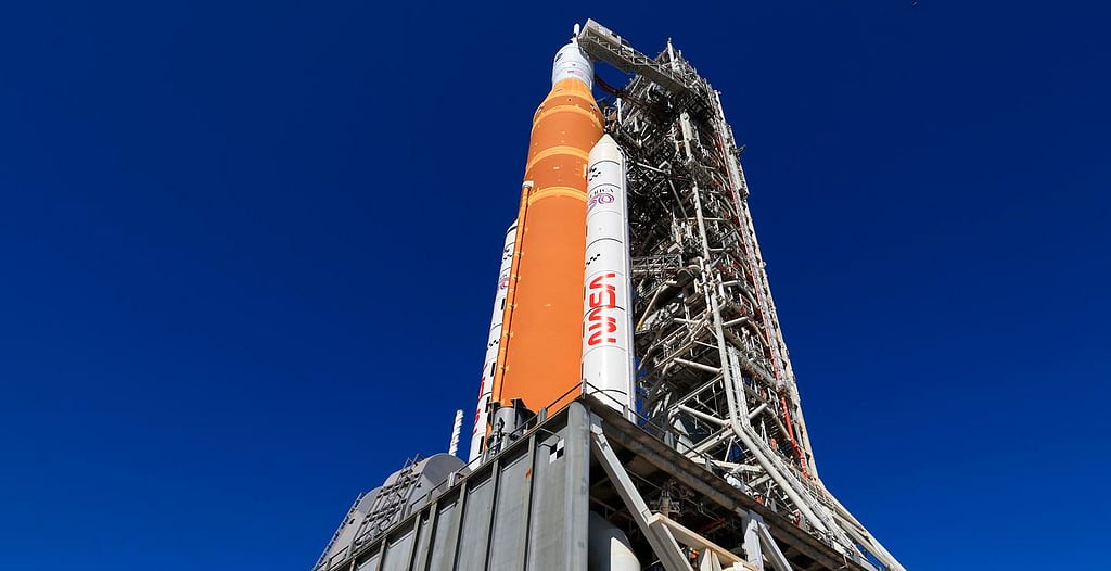 NASA desmonta el cohete SLS de Artemis II por falla técnica ...