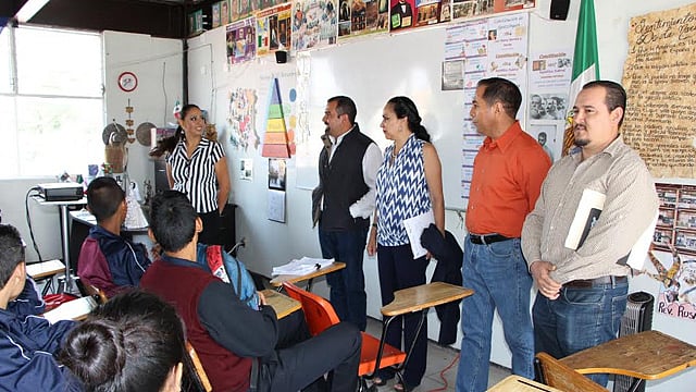 El CECyTEM cada día se fortalece con el mejoramiento de sus espacios ...