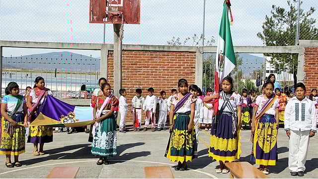 Bandera Purépecha gana terreno: García Avilés