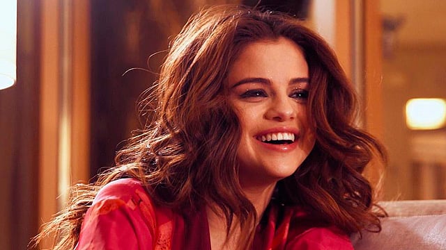 Sale a la luz tierno video de la infancia de Selena Gomez