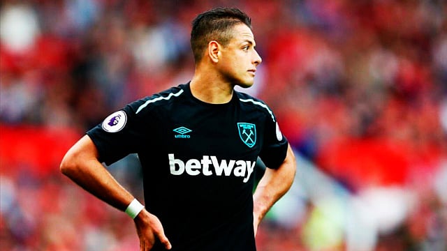 Debuta Chicharito contra su exequipo