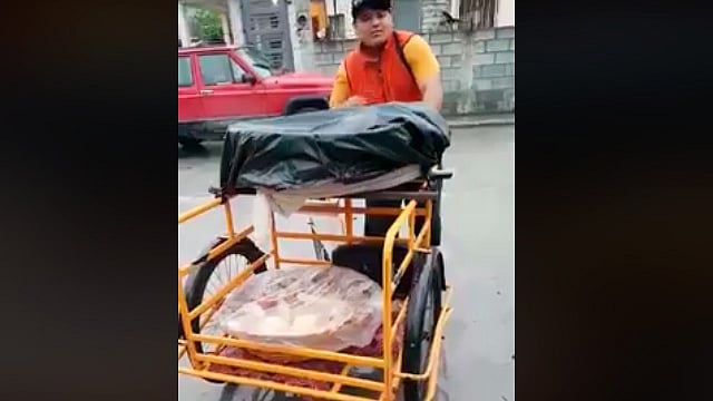 Nueva canción de panadero desata risas y asombro en redes [VIDEO]