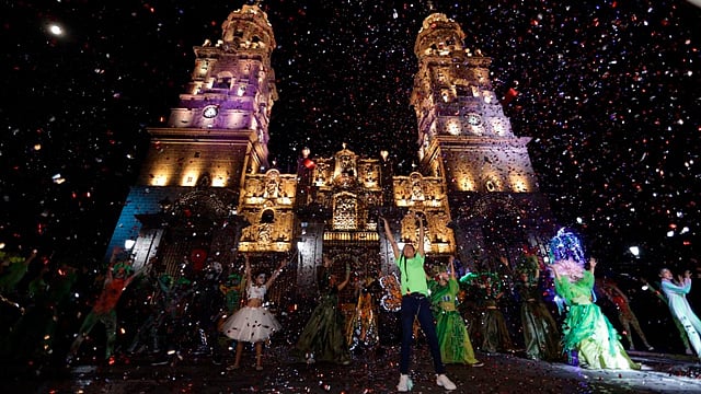 Más de 70 mil visitantes en festejos por Aniversario de Morelia
