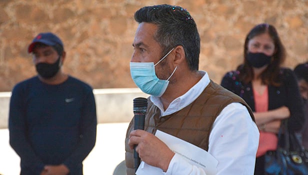 Anuncia Víctor Báez programa de reactivación económica