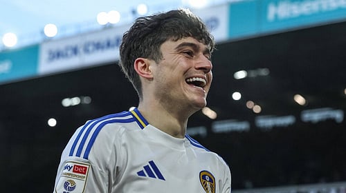 Dan James 'deserves new contract at Leeds United' as Ayling sends message