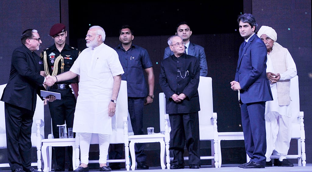 Buzz in Delhi: Zee’s bash eclipses Sahara’s Bharat Parva