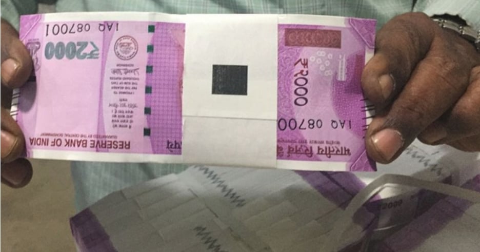 ₹2000 notes make 56 percent of total fake currency, Gujarat being the hub
