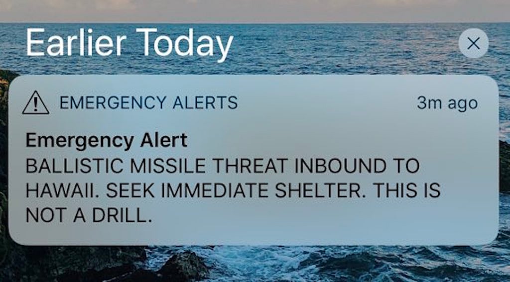 Hawaii missile alert: False alarm sparks panic in US state