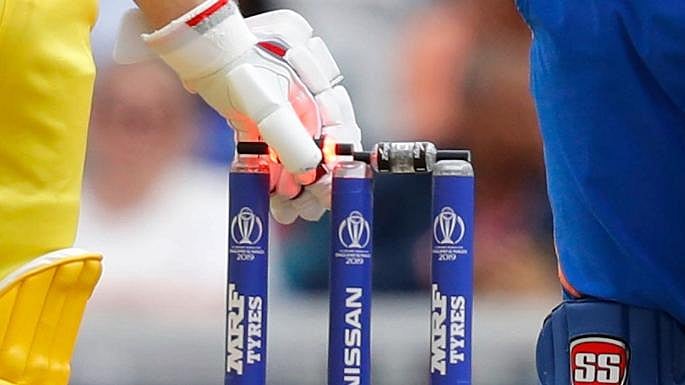 ICC Cricket World Cup 2019: Why Zing bails refuse to fall?